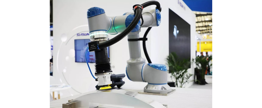 新松GCR20协作机器人："小"巧灵活，"大"不一样-驼驮网